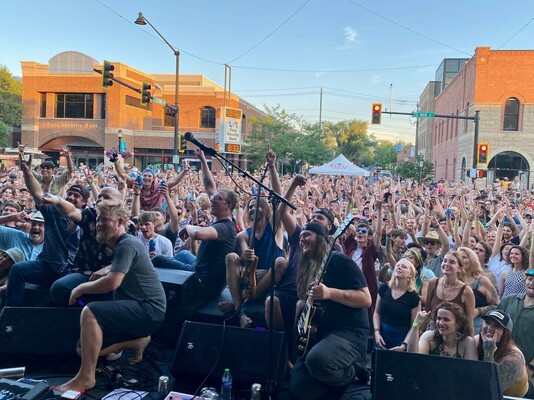 Are Dogs Allowed At Music On Main Bozeman